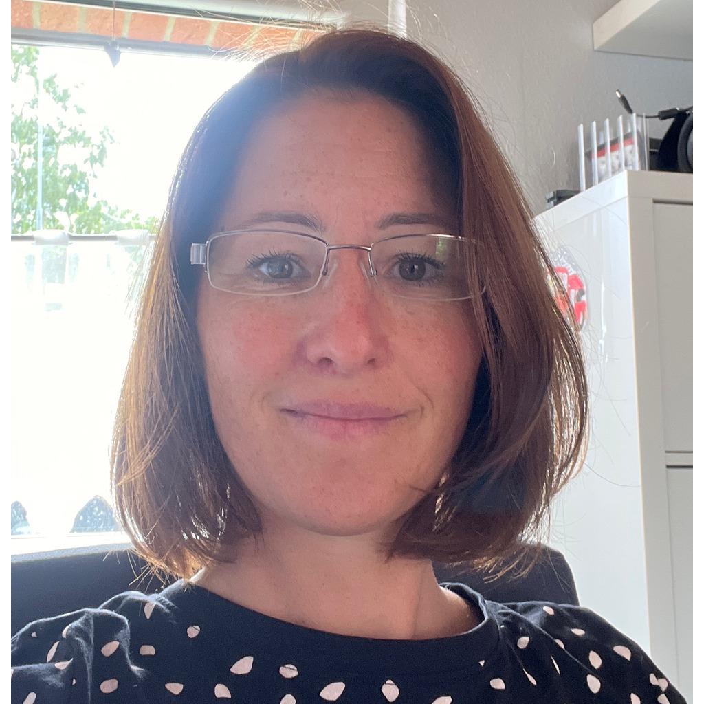 Janine Heinemann - Bürofachkraft mit erweiterten Aufgaben - Volkswagen ...