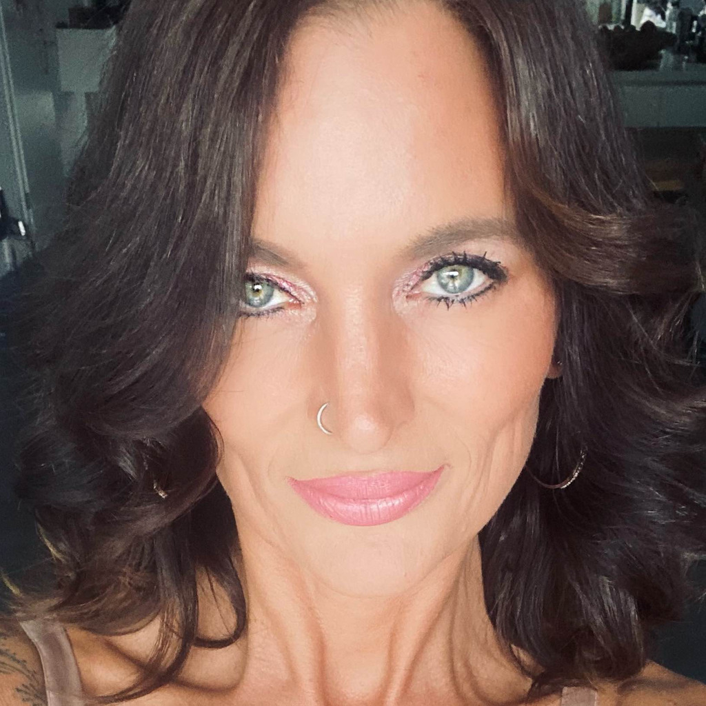 Sarah Präker (Esch) - Art Director / Creative Director / Grafik ...