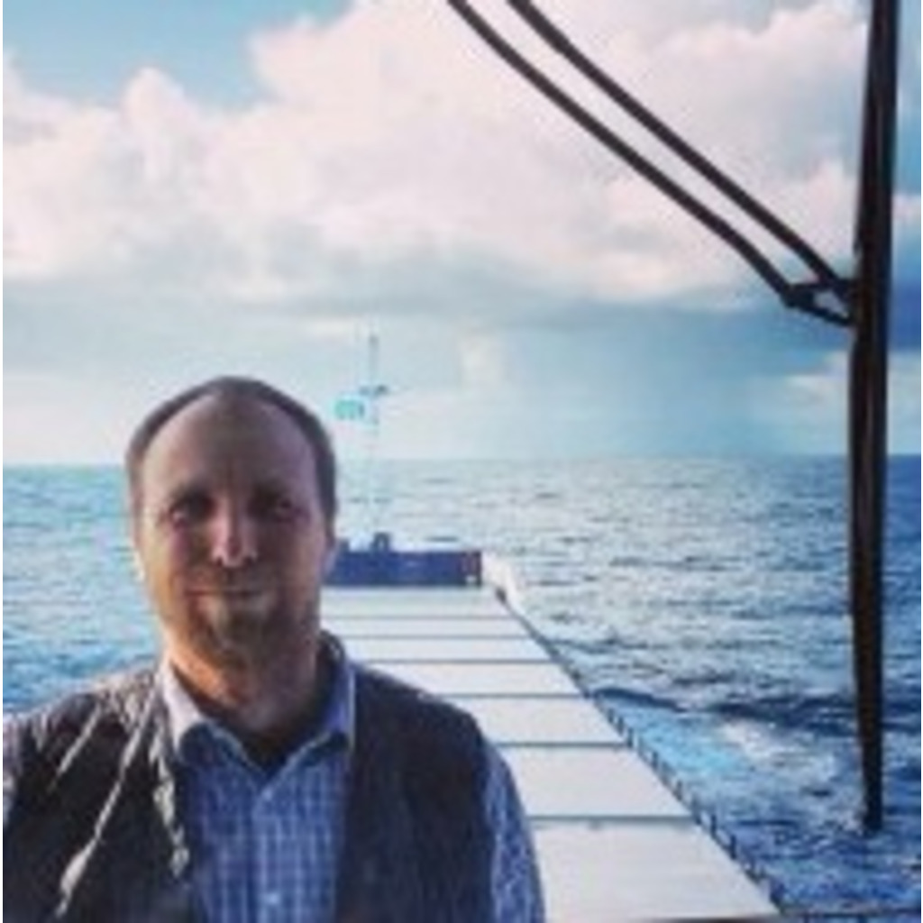 Daniel Harden - Master - Van dam Shipping | XING