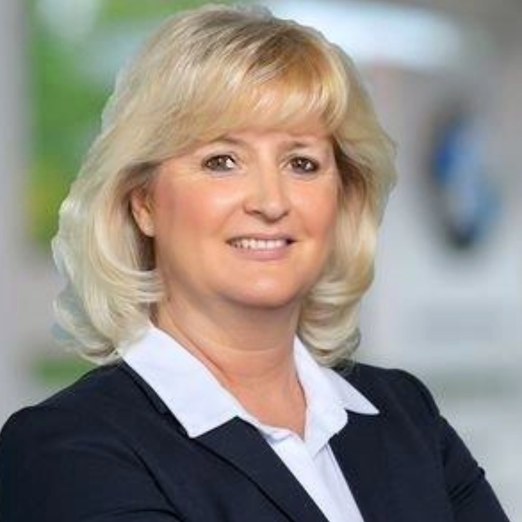 Stephanie Lesser's Instagram, Twitter & Facebook on IDCrawl