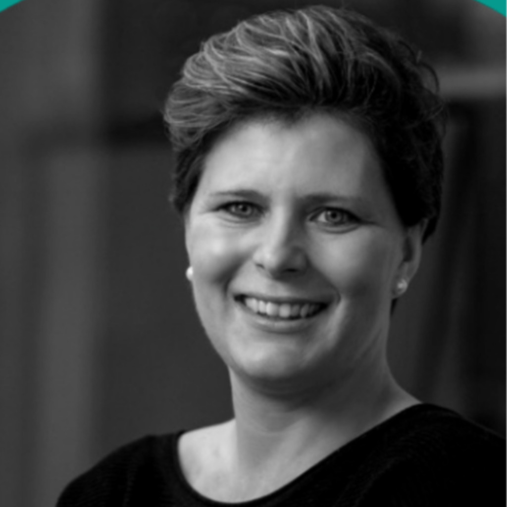 Gina Becker's Instagram, Twitter & Facebook on IDCrawl