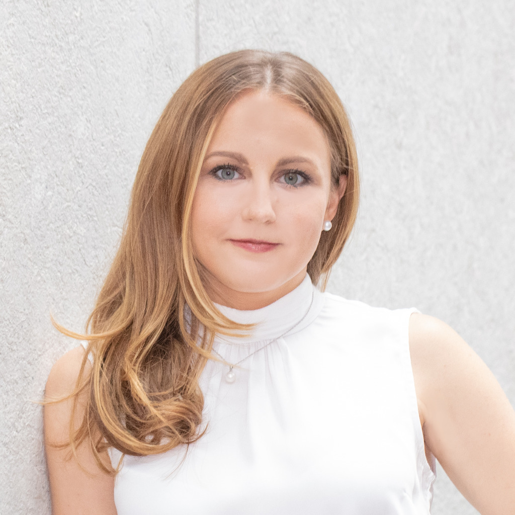 Anne Beck's Instagram, Twitter & Facebook on IDCrawl