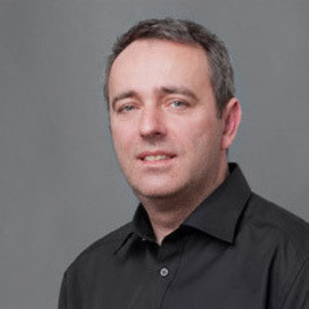 Christoph Petras - Senior Fotograf - art-repro, PR-Bild | XING