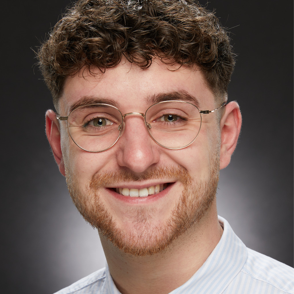 Mark Simon Korn - PLC-Programmierer - EMAG Gruppe | XING