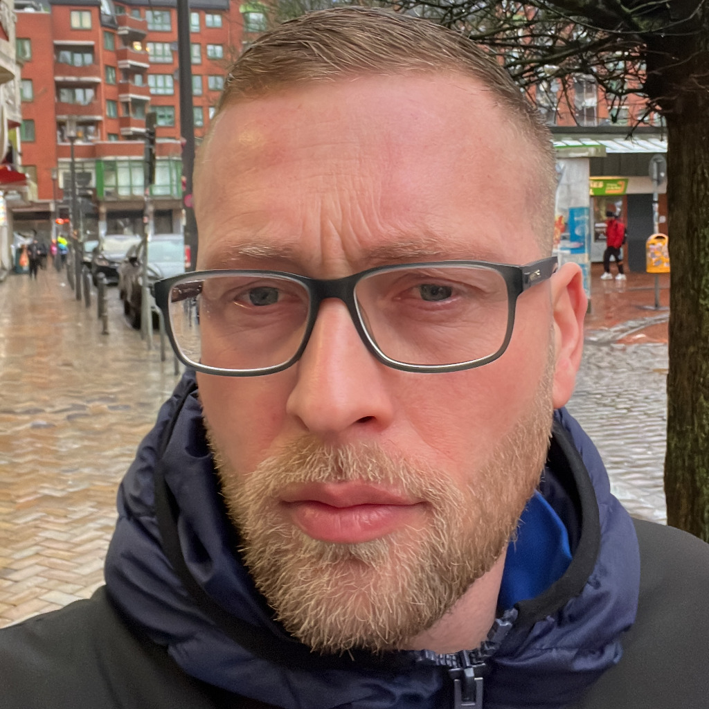 Alex Ebel - Lagerist - J.P. Sauer & Sohn Maschinenbau GmbH | XING