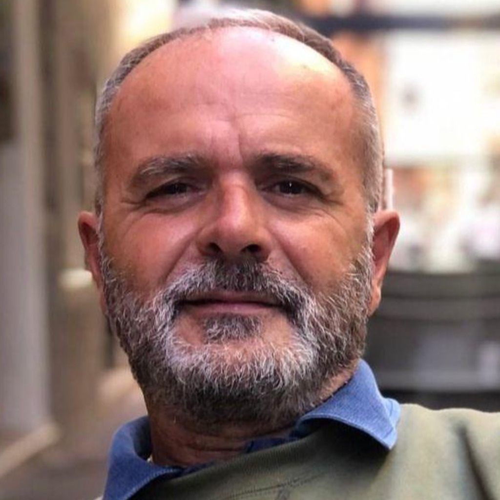 Martin Bruce: Ausbildung und Berufserfahrung | XING