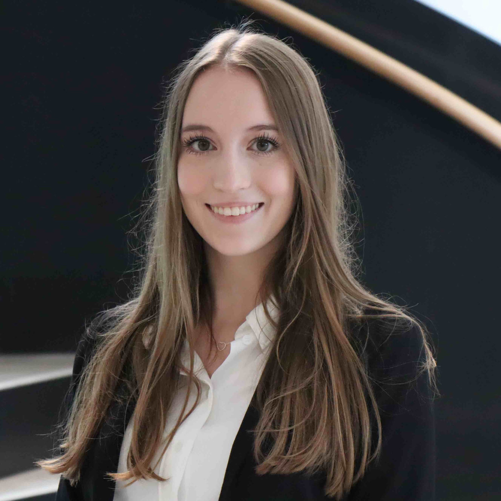 Hannah Kirsch - Öffentlicher Dienst - Bayerische Verwaltungsschule | XING