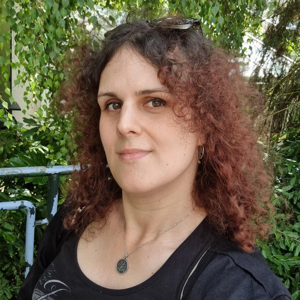 Lea Alina Fischer - Sicherheitsmitarbeiterin - VSU Wachdienst Rhein ...