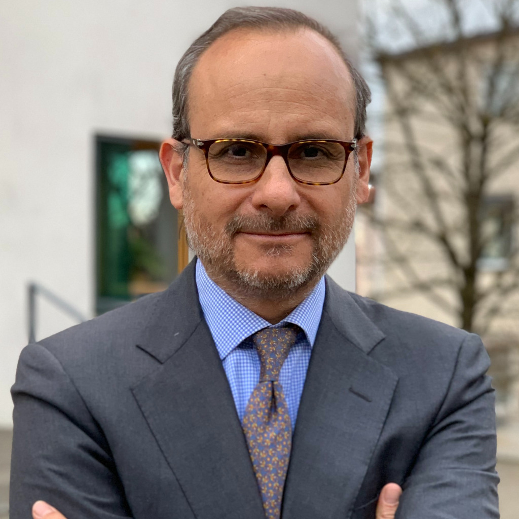 Andreas Kroiss - MBA - Associate Director DACH - IESE Business School ...