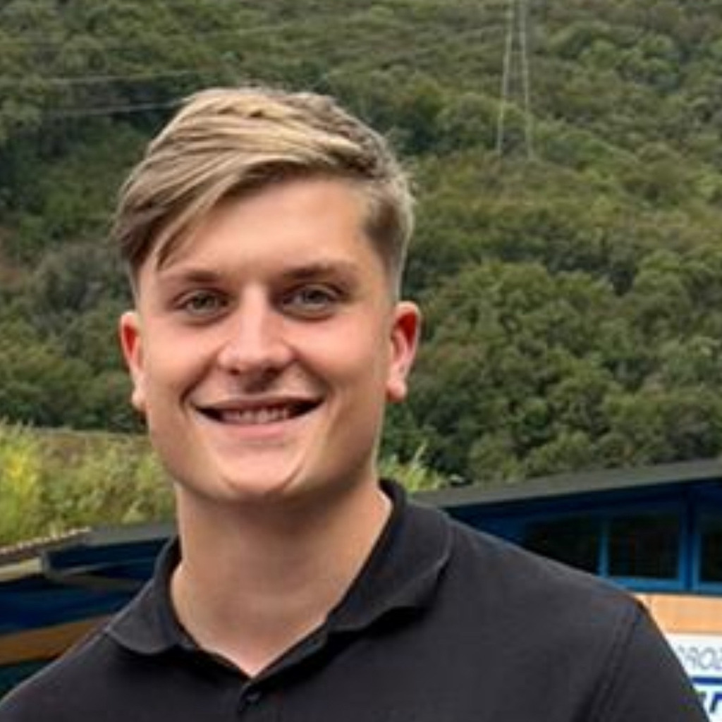 Boris Radovanovic - Mitarbeiter im Customer Service - Medacta Austria ...