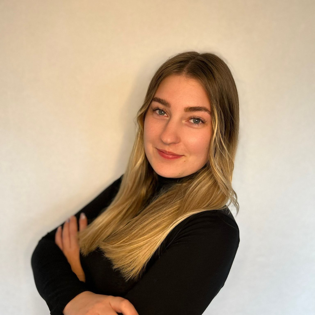 Vivien Rennich - Verkauf e-commerce - Star Trading Deutschland GmbH | XING