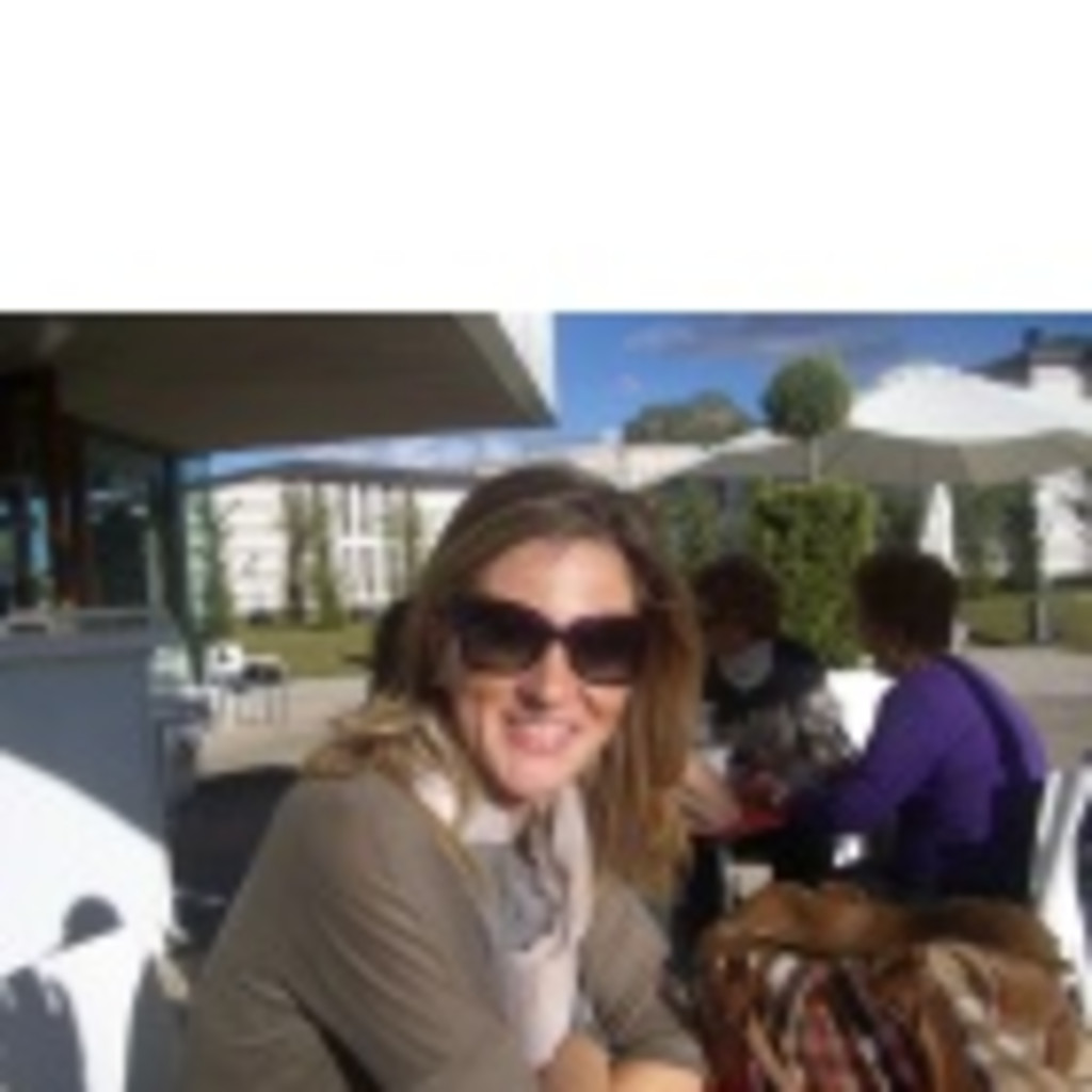 MARIA CORONADO FRANCÉS - Responsable corner - Burberry | XING