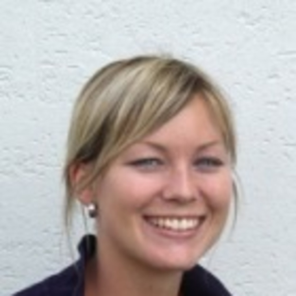 Isabella Ecker - Heilmasseurin - Heilmassagen&Kinesiologie | XING