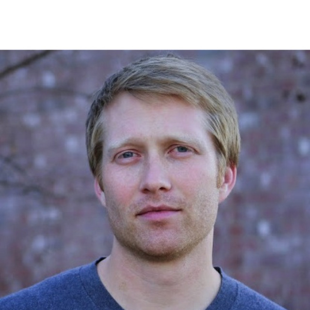 Justin Custer - Founder - ChatLingual | XING