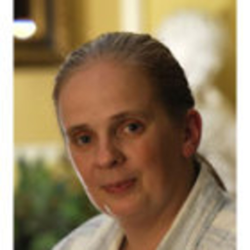 Tracey Harding - FM Cosmetics - Sweet Smell Of Success | XING