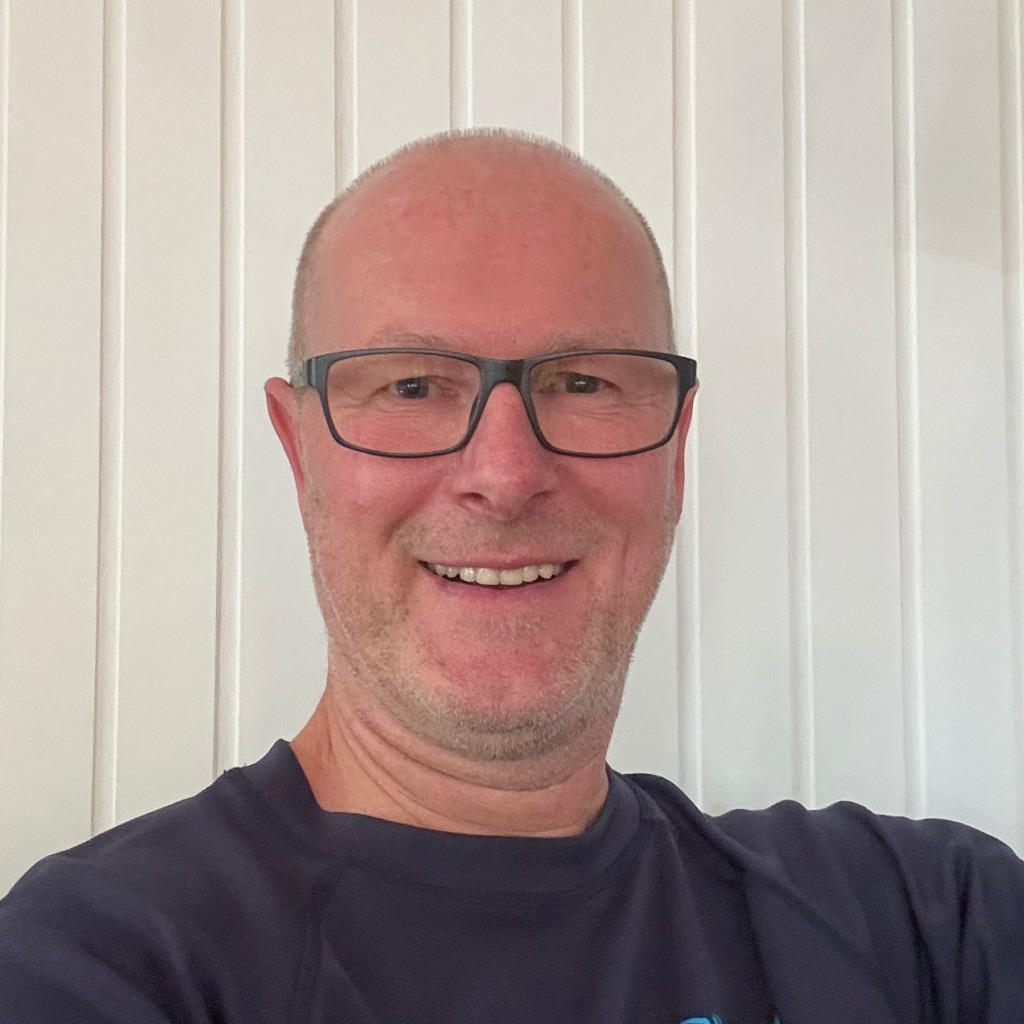 Wolfgang Ebinger - Lektor - Gutachterbüro | XING