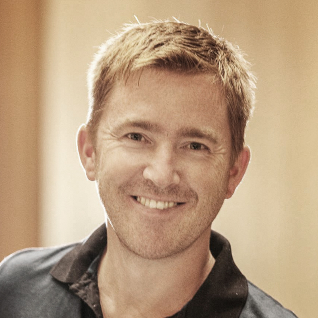 Mag. Martin Fluch - Geschäftsführer - MAXTON GmbH | XING