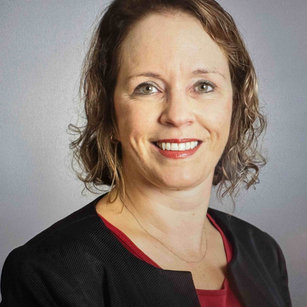 Anne Wolf - Leiterin Public Affairs und Kommunikation - Swisspower AG ...