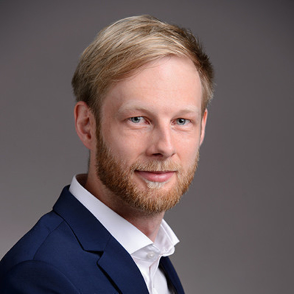 Dr. David Müller - Regulatory Affairs Manager ...