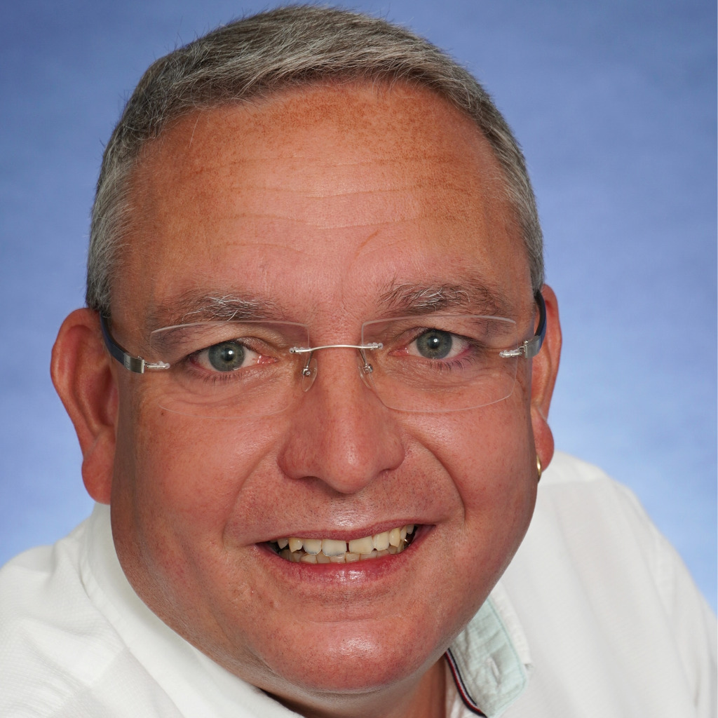 Michael Aust's Instagram, Twitter & Facebook on IDCrawl