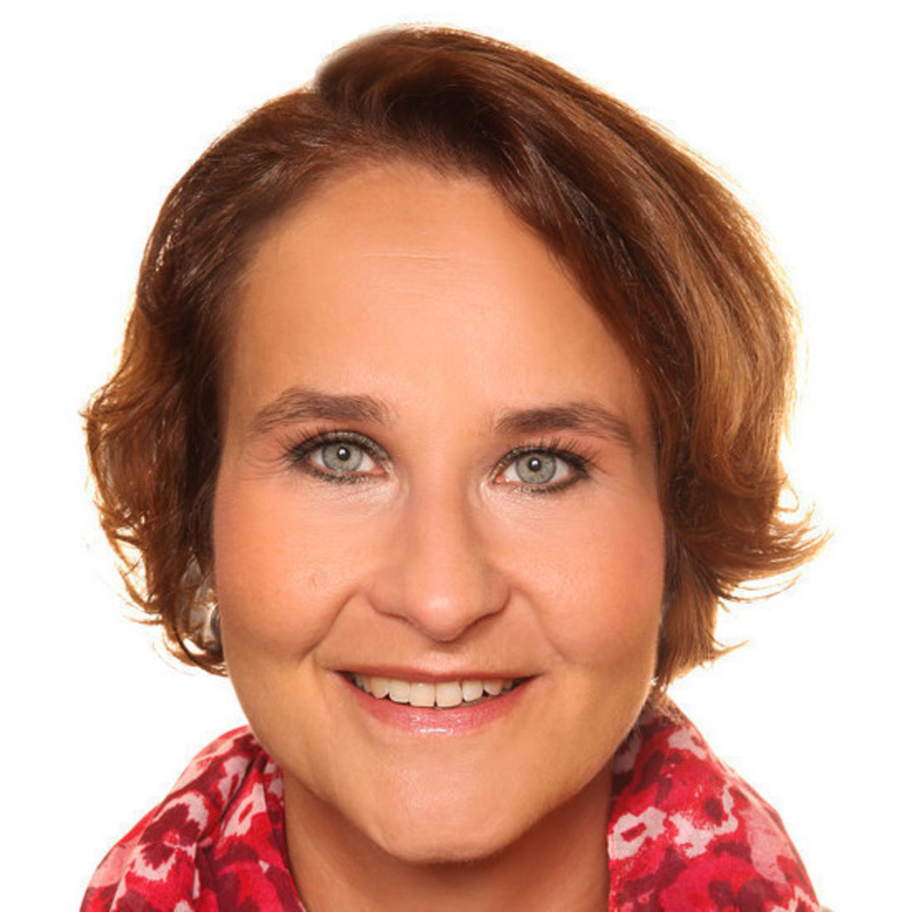 Ines Mann's Instagram, Twitter & Facebook on IDCrawl