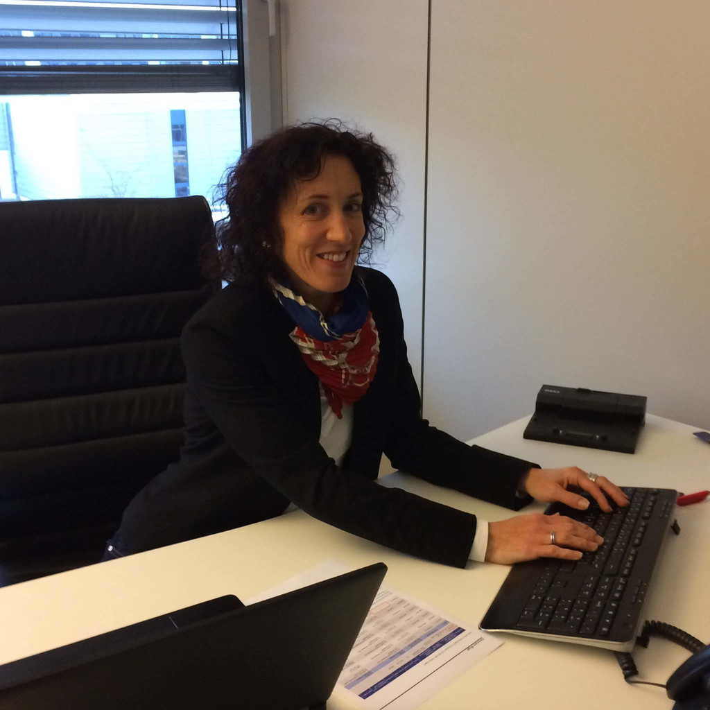 Birgit Hartmann - Ausbildung: SAP Beraterin Application Associate SD ...