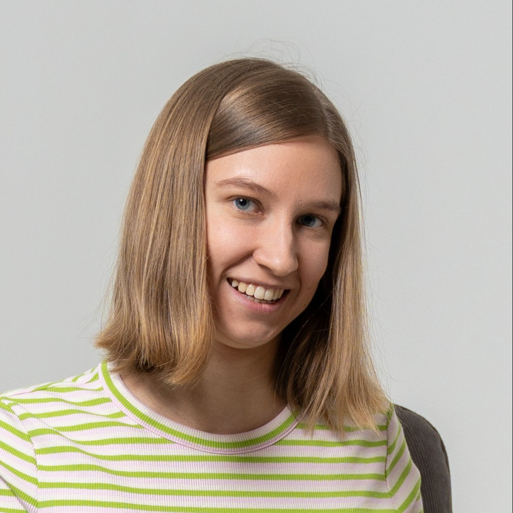 Mia Bürger - Grafikdesignerin - Max Volz Medienproduktion | XING