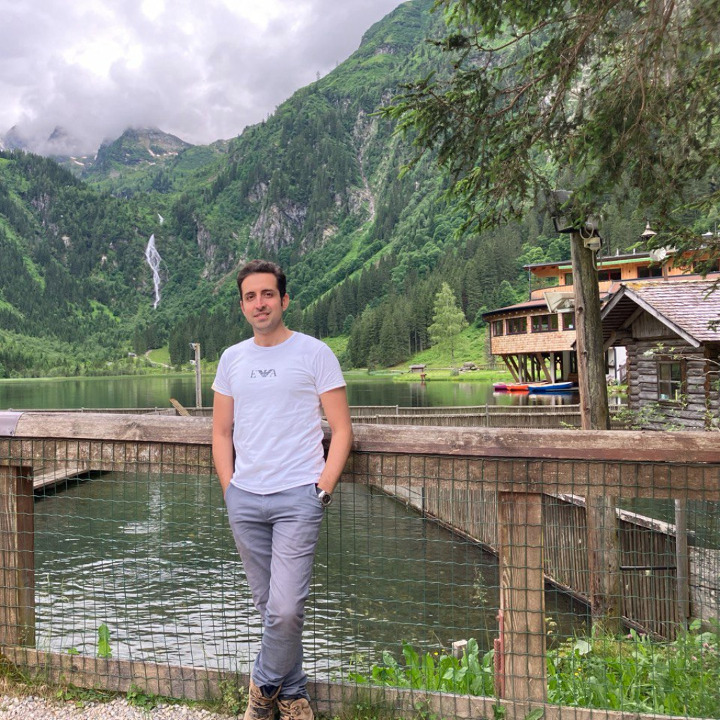 Mahdi Rabiee Karahroudi: Ausbildung und Berufserfahrung | XING