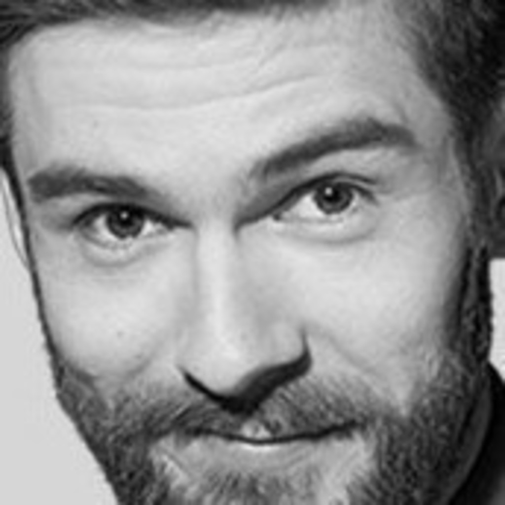 Julien Decheneux - Sales Director | Workplace Consultant international ...