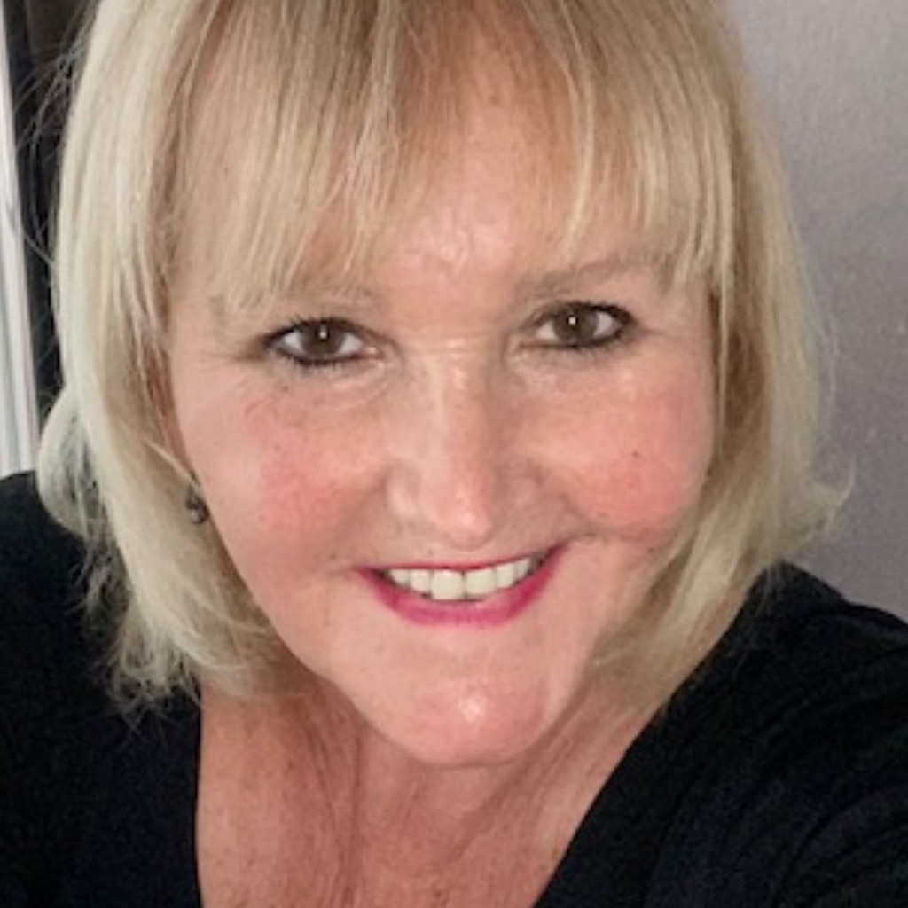 Nicole Reisdorf's Instagram, Twitter & Facebook on IDCrawl