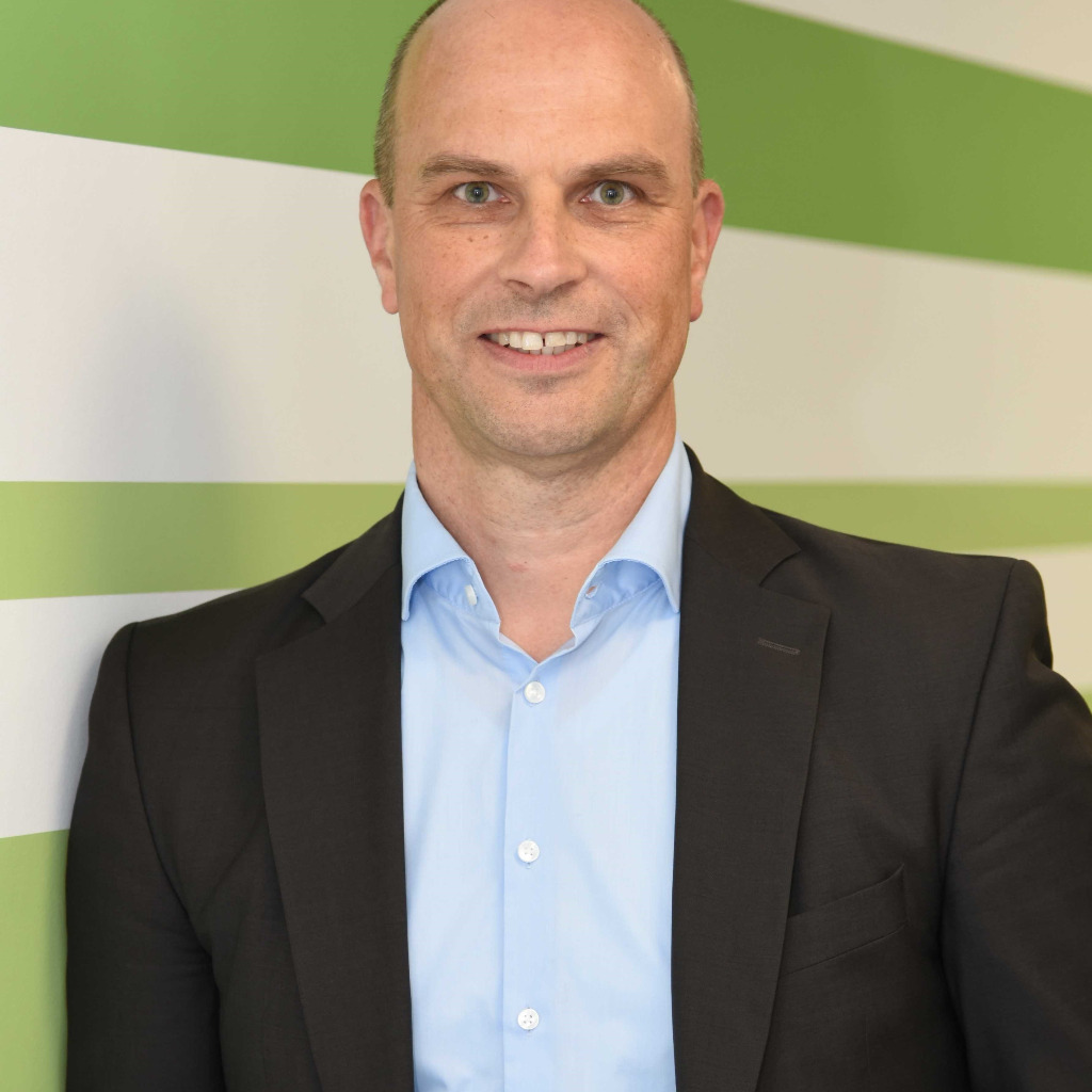 Dr. Andreas Strub - Director, Head of Proposal and Contract Management ...