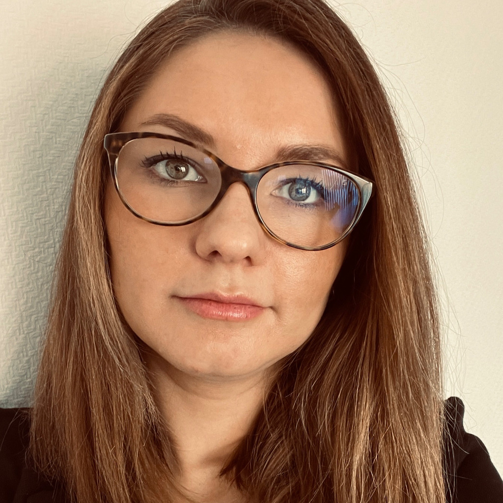 Lydia Becker - kaufmännische Angestellte - Autohaus | XING