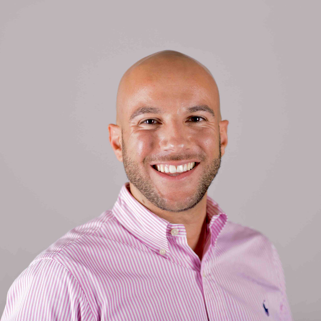 Dennis Falk - Head of Social Media International - Deichmann SE | XING