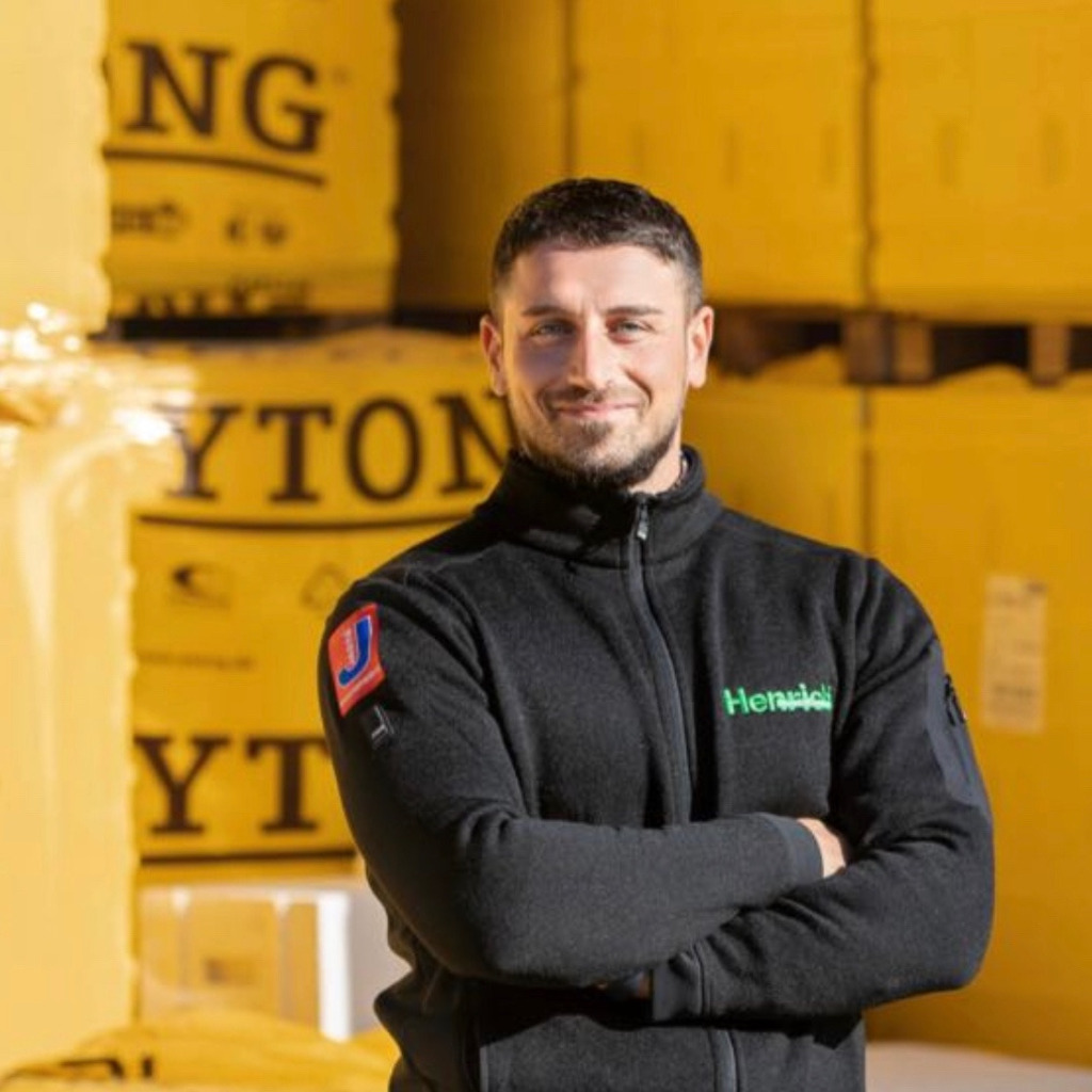 Luca De Simone - Kaufmann für Hochbau/ Rohbau Außendienst - Henrich ...