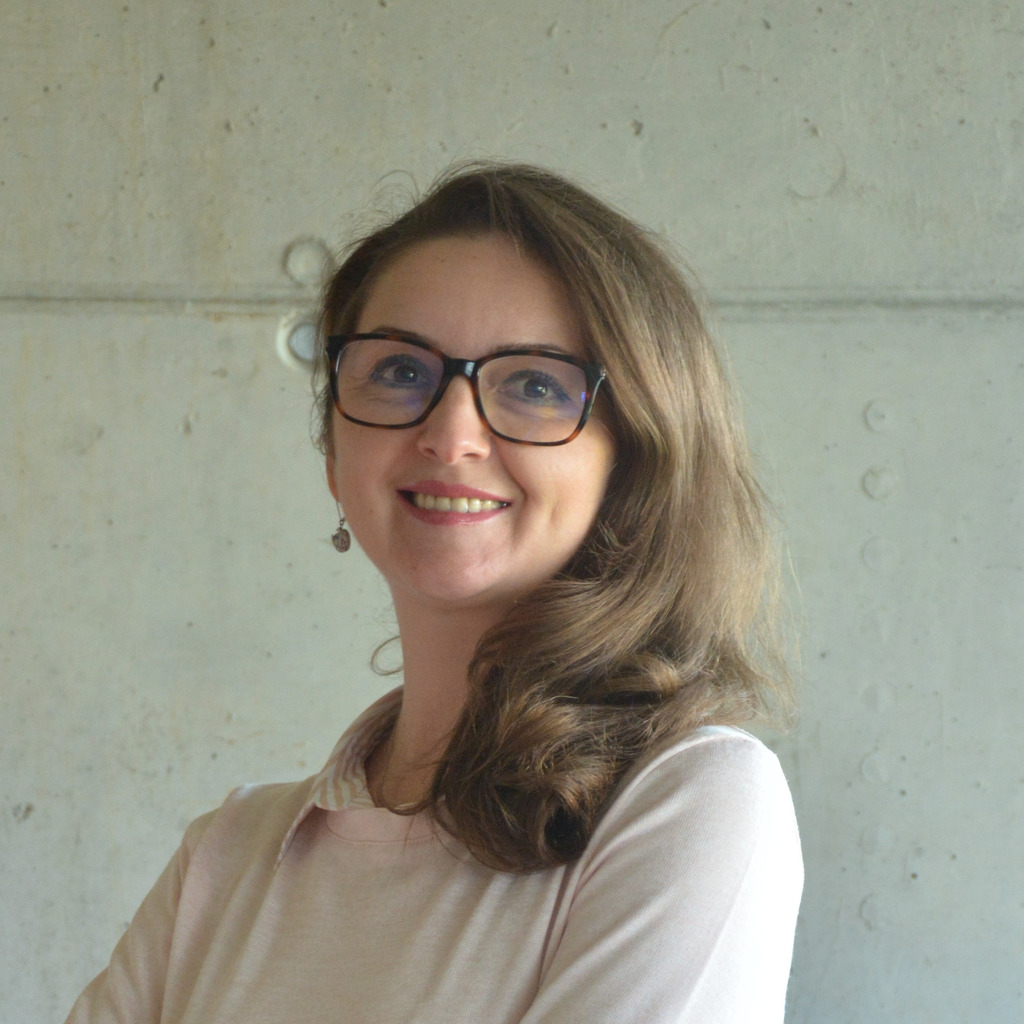 Cristina-Maria Halosta - Marketing Associate - Advertima Vision AG | XING