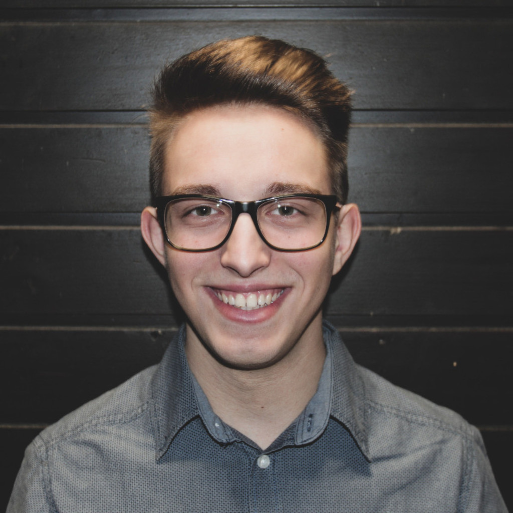 Dennis Dobre - Geschäftsführer - Delta 4 Software Solutions OHG | XING