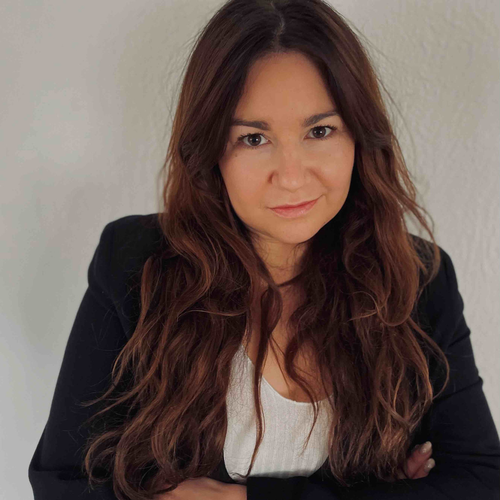 Sarah Röder - Asisstenz des Geschäftsleitung - BOCHEM.SCHMIDT ...