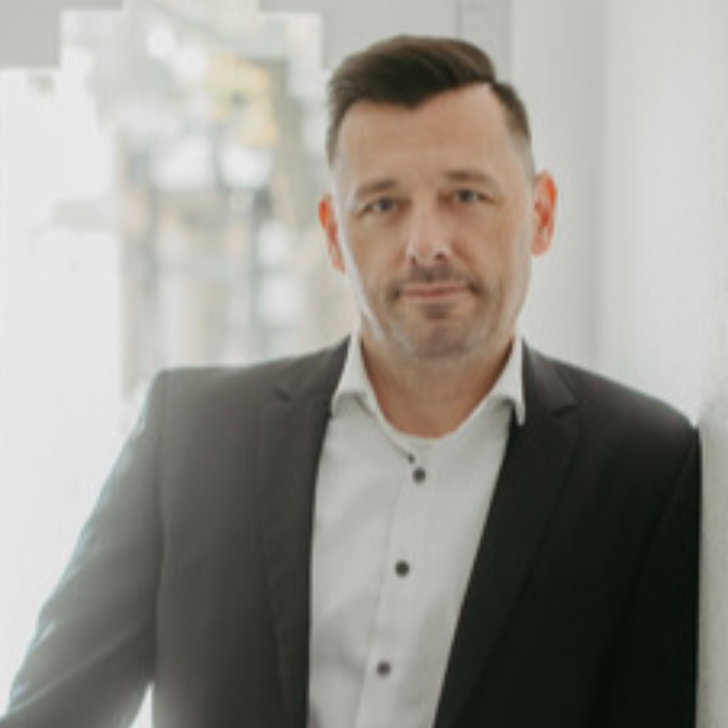 Alexander Hermann - Trainer, Coach & Dozent - RivaConsulting | XING