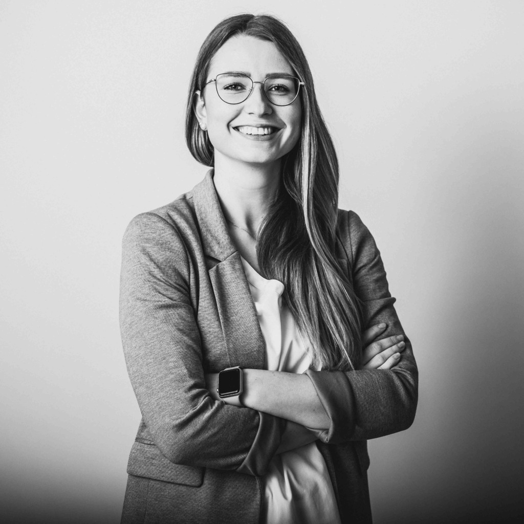 Vanessa Schaffer - Immobilienkauffrau - I.W.E.S. 24 Service GmbH & Co. KG | XING