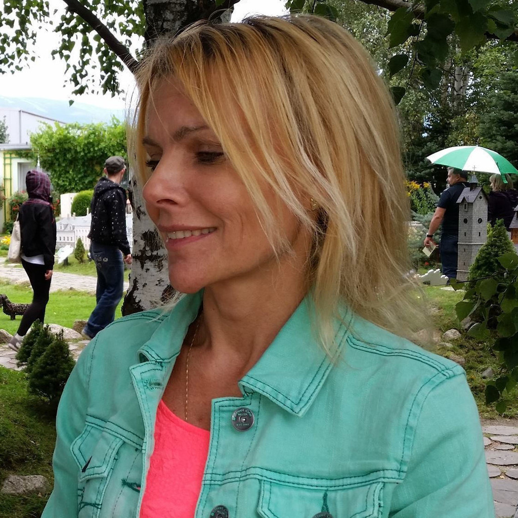 Anna Zienkiewicz - tłumacz przysięgły j.niemieckiego - Tłumaczenia | XING