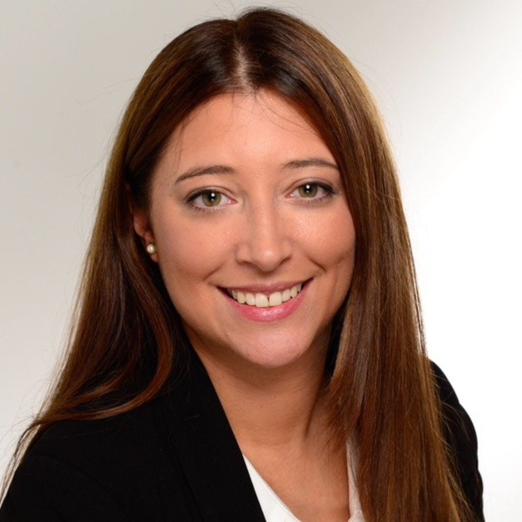 Maria Angela Lo Mele-Shamaon - Gruppenleiterin - Commerzbank AG | XING