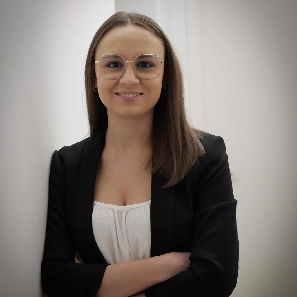 Rebecca Riedel - Sachbearbeiterin - International Experience e. V. | XING