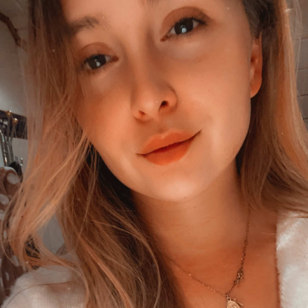 Laura Scheer - Staatlich anerkannte Erzieherin - Fachakademie für ...