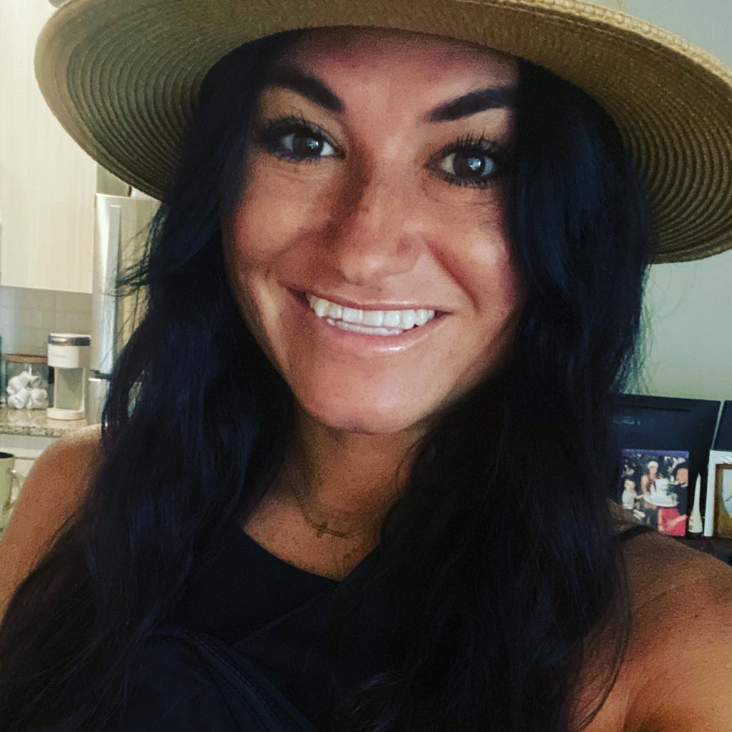 Deidre Jones - Inside Sales Manager - Garaginization/Dallas Custom ...