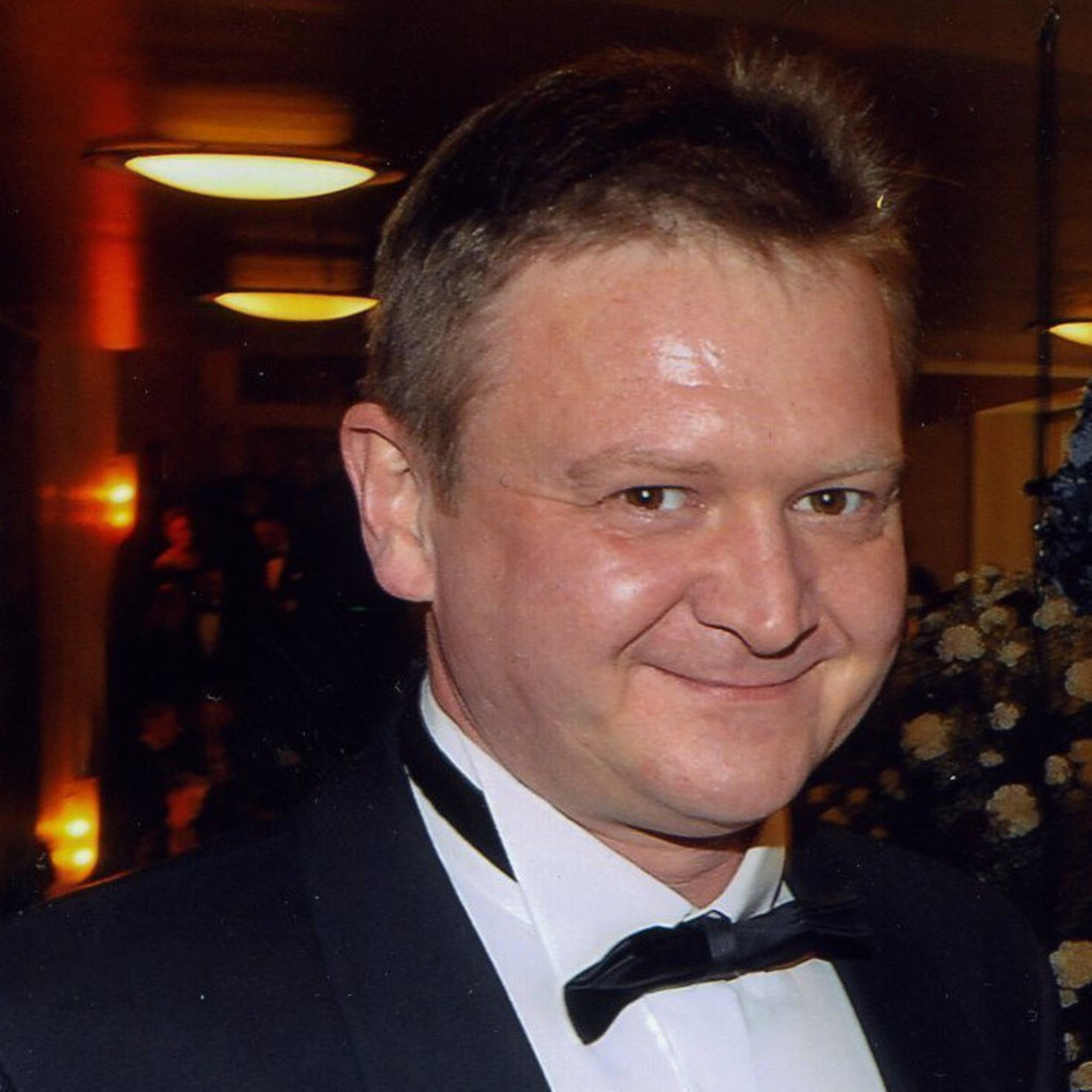 Andreas Henkel aus Augsburg in der Personensuche von Das Telefonbuch