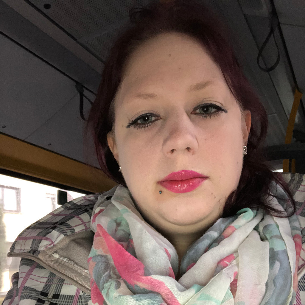 Jasmin Jenal-Rehor - Ausbildung zur Hauswirtschaftshelferin - DRK ...