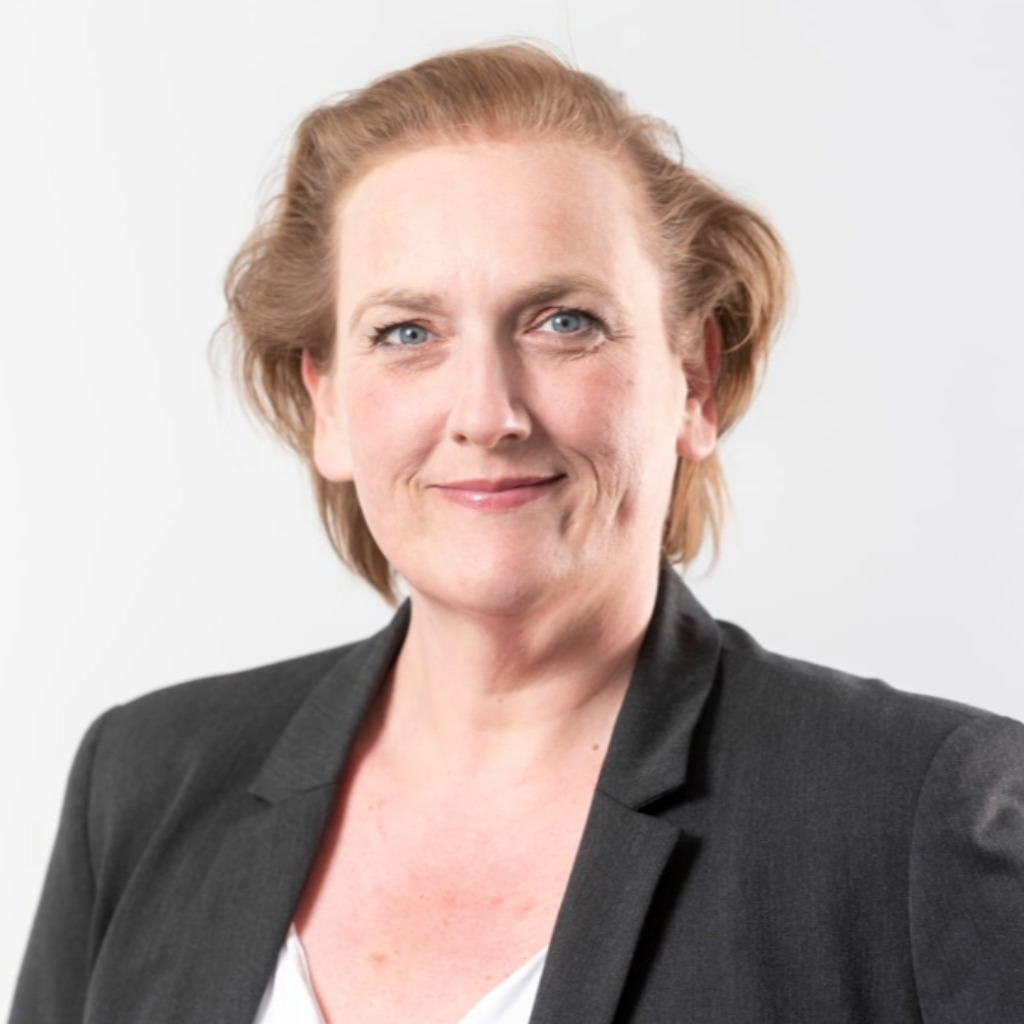 Simone Miller - HR Operations Manager Germany and Central Europe ...