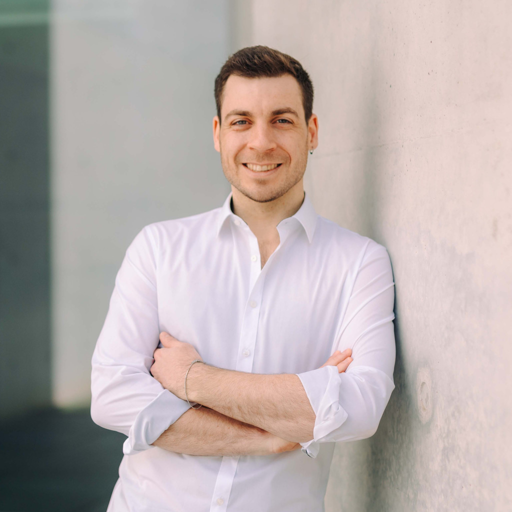 Maxime Dewalhens - Versicherungsmakler - max for sure - The Insurance ...