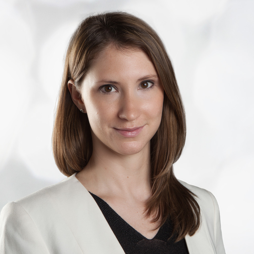 Lisa Ferrari's Instagram, Twitter & Facebook on IDCrawl