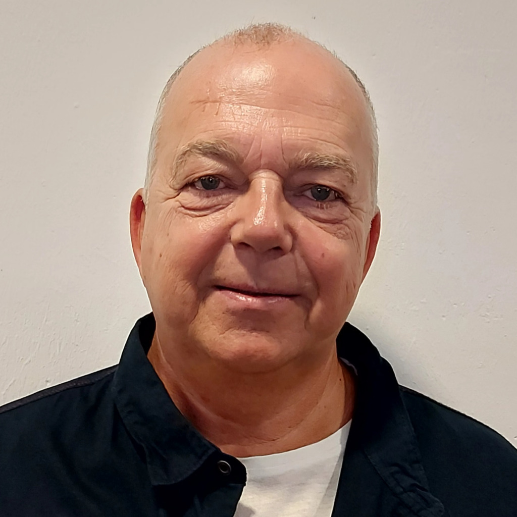 Frank Fuchs - Medienberater - BVB-Verlagsgesellschaft mbH | XING